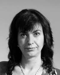 The Tale of a Tall and Talented Modern-Day Woman | Chris Roberts MBE PR